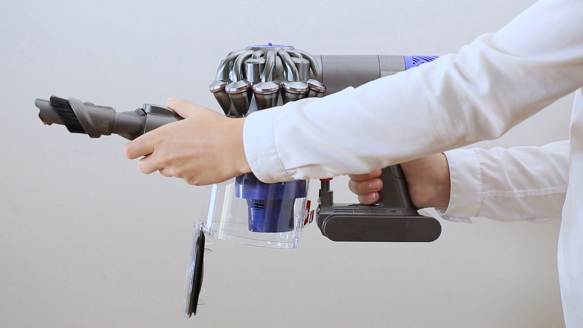 How To Clean And Maintain Your Dyson Cordless Vacuum Dyson New Zealand